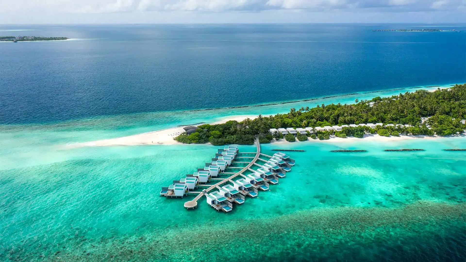 Dhigali Maldives - Zaha Travels